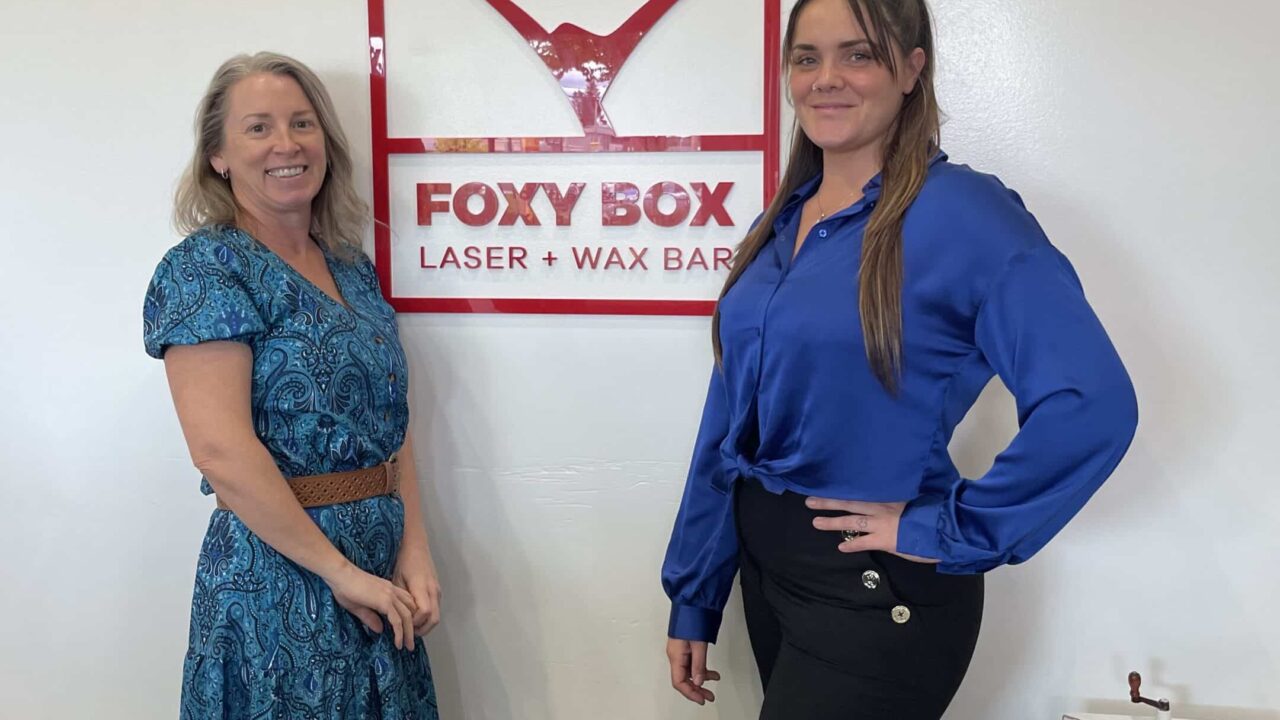 Courtenay : Foxy Box Laser & Wax Bars
